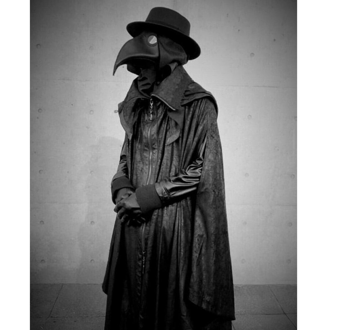 Black Death PLAGUE DOCTOR 1800's Bubonic Plague Virus Strange Fear ...
