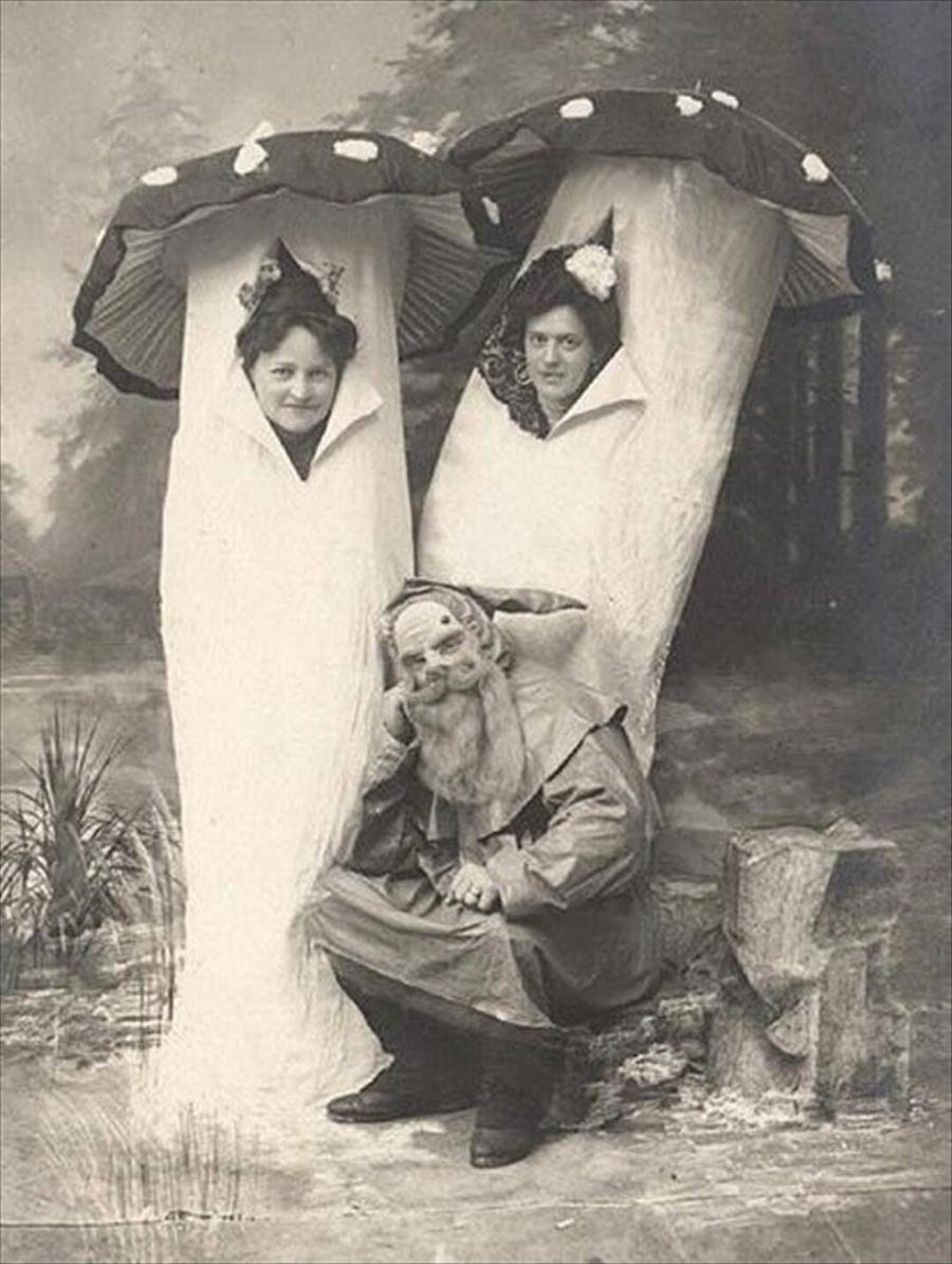 Weird Vintage Theater Costume Strange People Spooky Vintage Photo ...