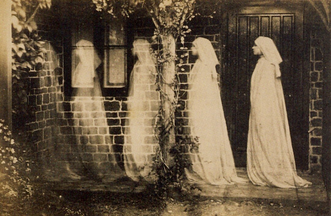 Spooky Halloween Creepy Ghosts of Nuns Caught on Camera C.1890 Vintage ...