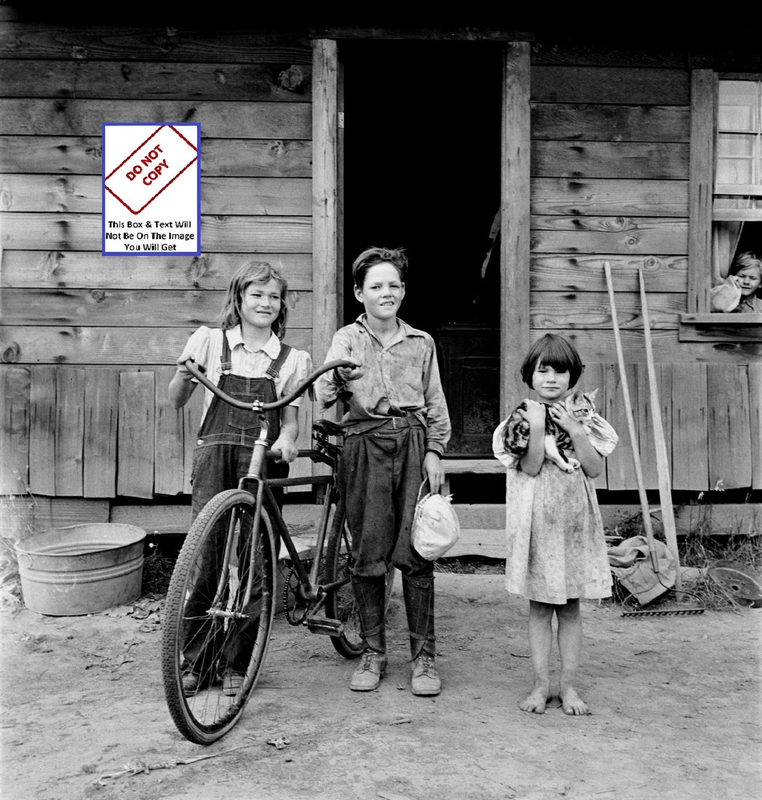 Great Depression Era Young Children in Michigan 1939 Photograph Vintage ...