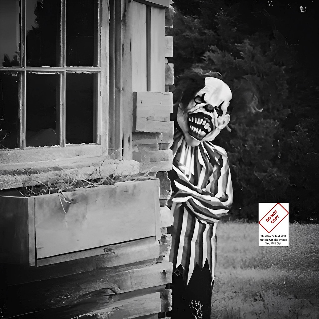 Scary Weird Vintage Circus Clown Stalker Spy Spooky Terror Creepy Clown ...