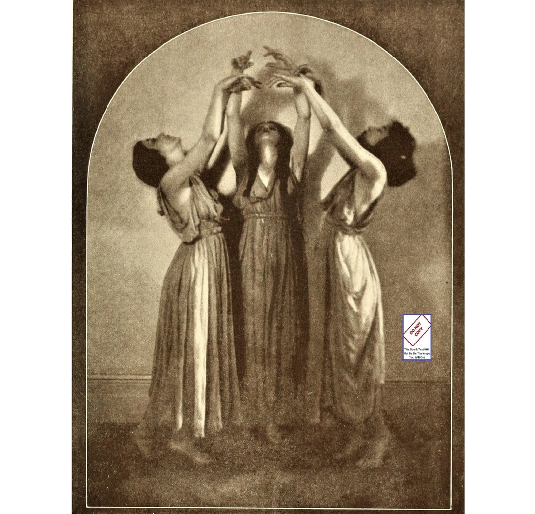 Three Witches Dancing Circle Print Vintage Photography Dark Occult ...