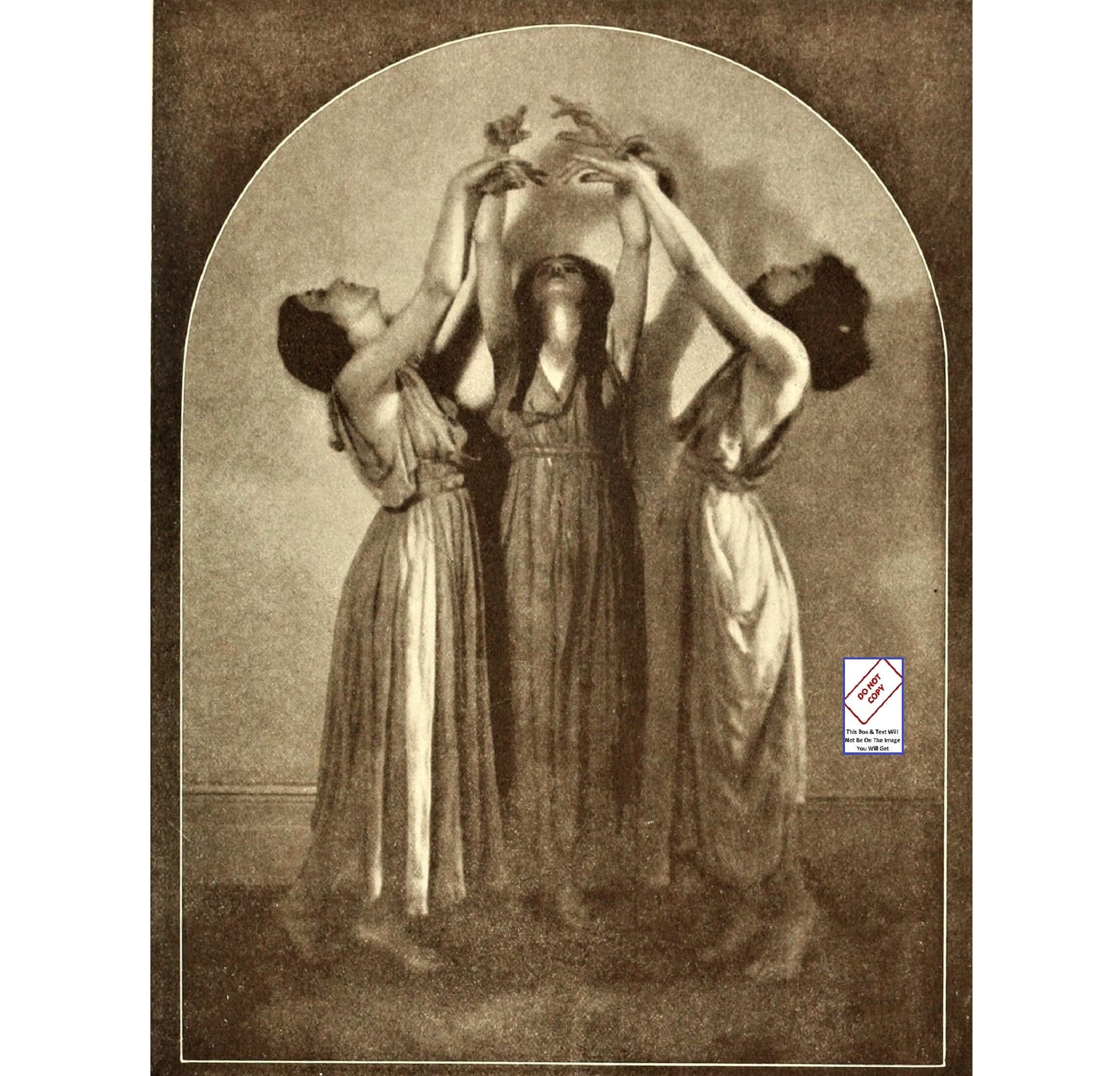 Three Witches Dancing Circle Print Vintage Photography Dark - Etsy