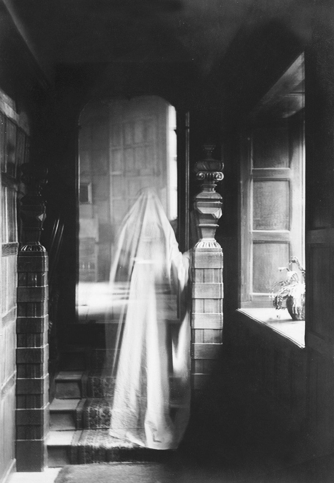 Spooky Creepy Ghost Picture Halloween Ghosts Photo Phantom Shadow 1899 ...