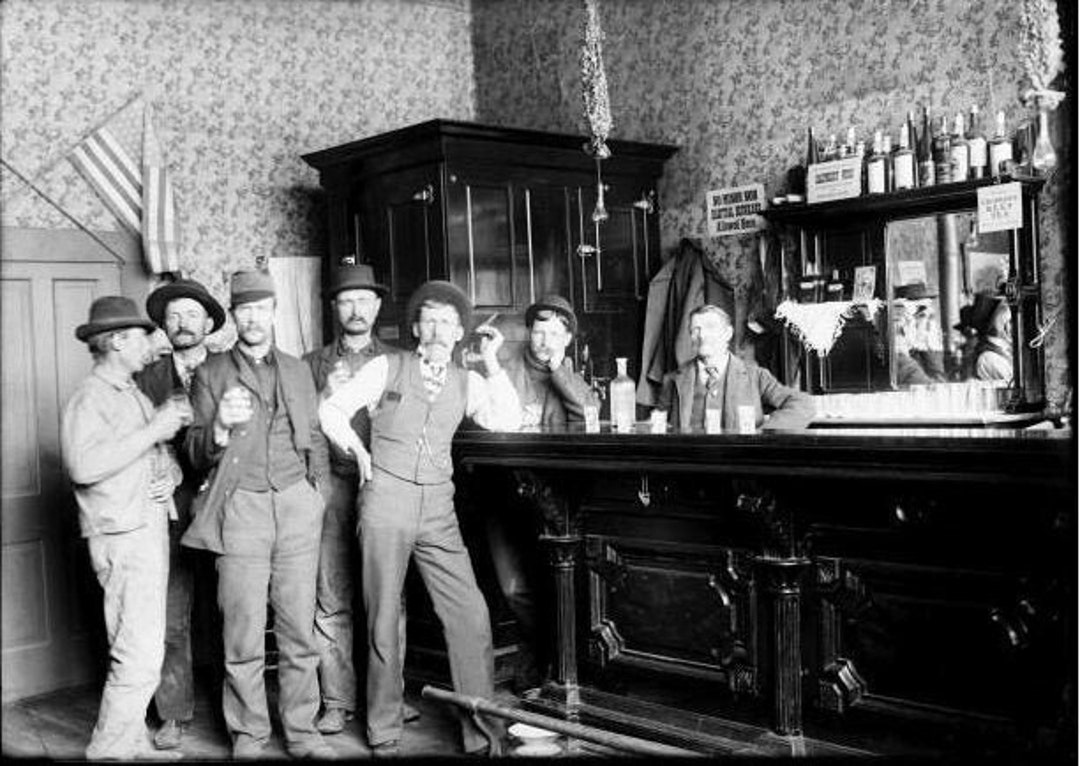 Wild West Montana Saloon 1905 Vintage Photo Bar Old Boys Tavern Cowboys ...