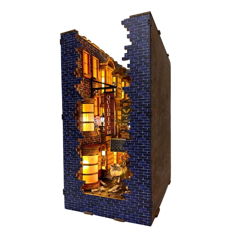 Bookshelf Alley - Etsy