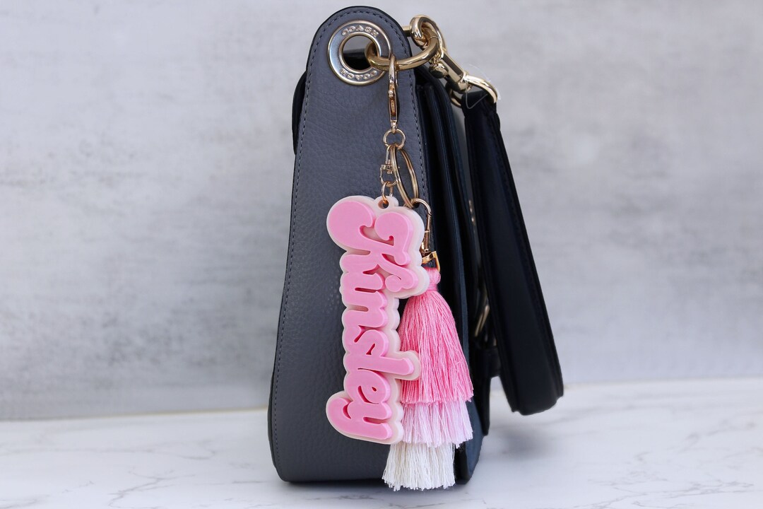 3D Name Plate Keychain With Tassel. Personalized Retro Name Tag ...