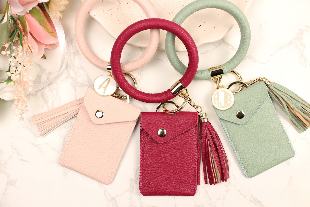 Personalized Wallet Keychain. Wristlet Keychain With Minimalist Card ...