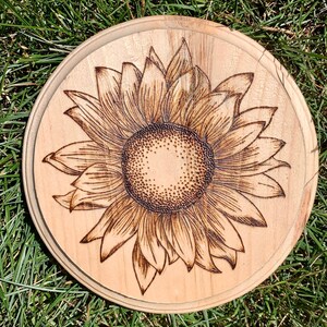 Woodburned Sunflower Piece-floral Pyrography Round Wooden - Etsy
