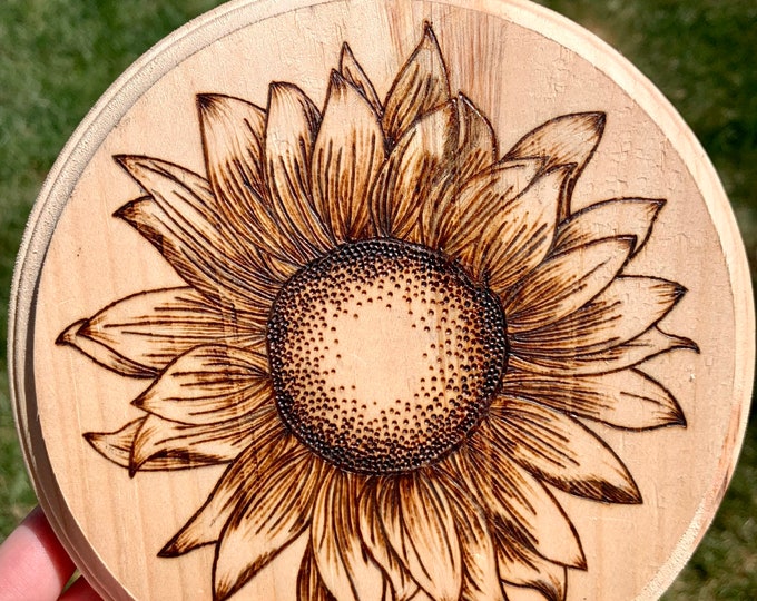 Woodburned Sunflower Piece-floral Pyrography Round Wooden - Etsy