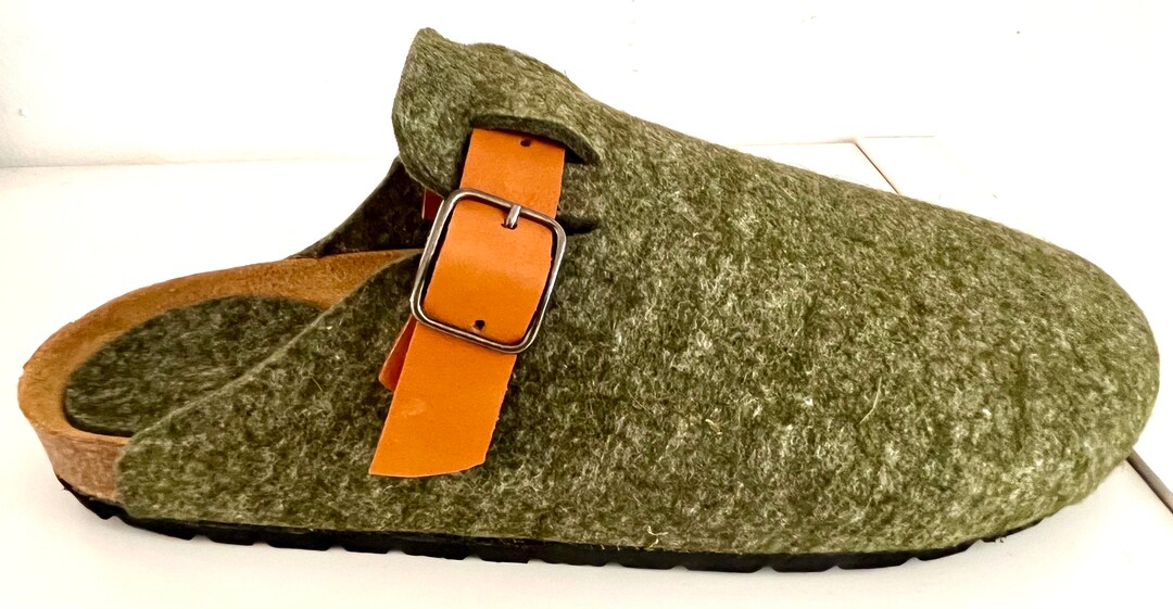 Men's Green Wool Felt Clogs, Anatomical Clogs - Etsy