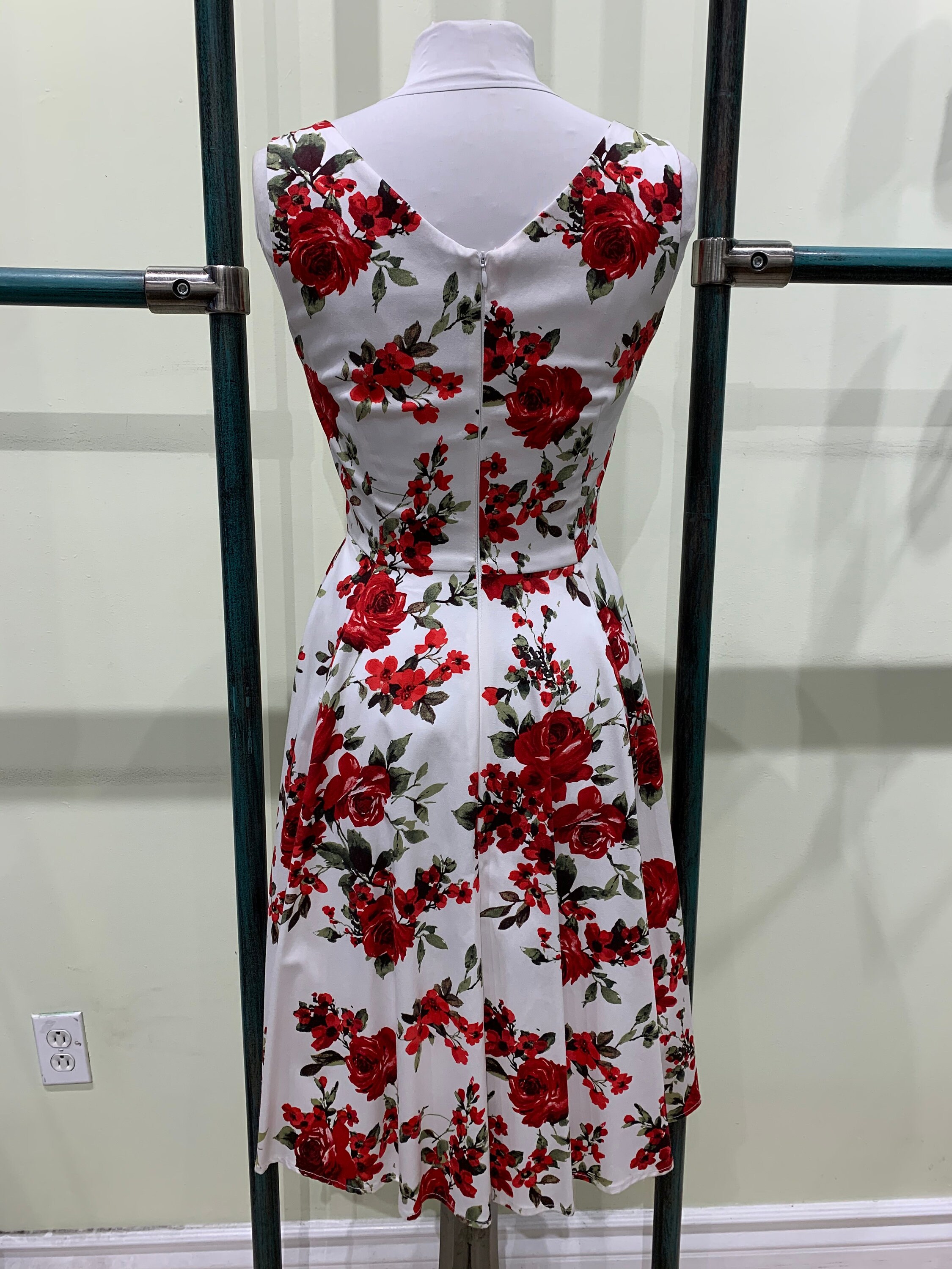 Eva Rose White and Red Rose Floral Print V-neck Fit and Flare - Etsy