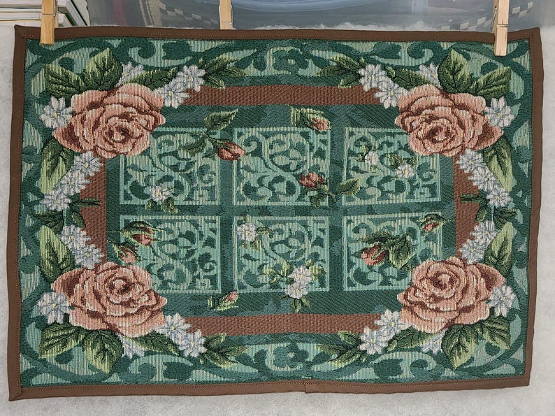 Vintage Cabbage Rose Tapestry Placemat - Beautiful Colors, 19x13 Inches ...