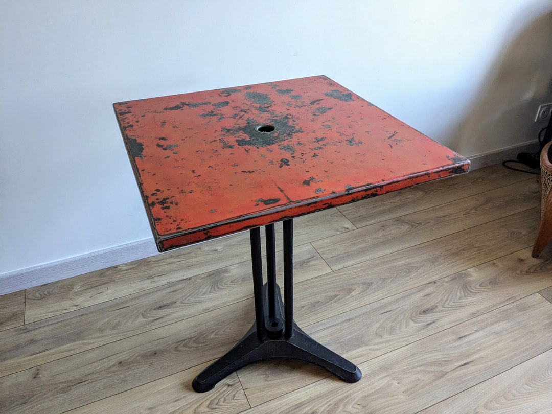 Vintage Red Metal Bistro Table - Etsy