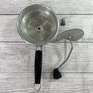 Vintage FOLEY FOOD MILL Aluminum Pat. 2051095 Ricer Masher Strainer ...