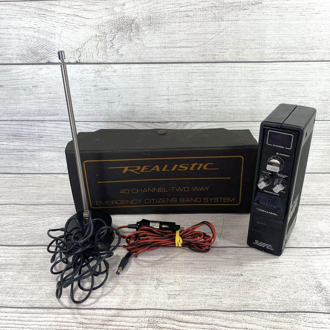 Vintage Realistic Citizens Band Radio - TRC-412 Two-way 40-channel ...