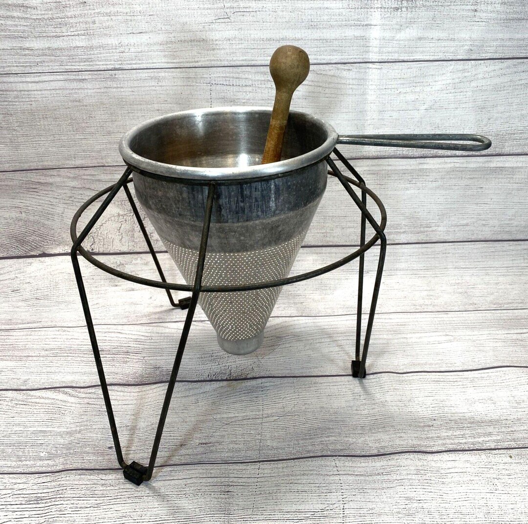 Kitchen Craft Aluminum Berry Cone Colander Seed Strainer With Wood ...