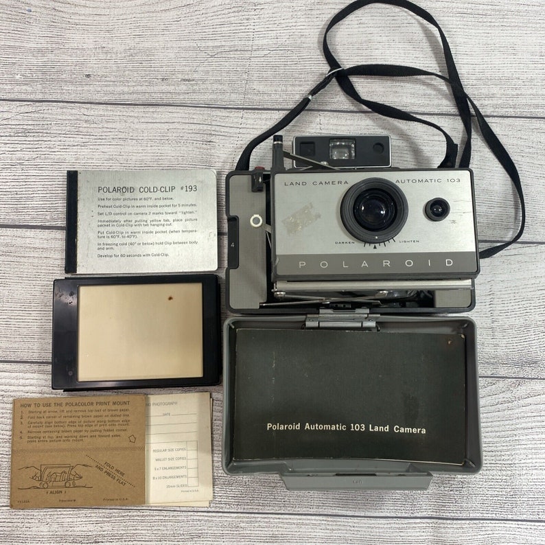 Vintage Polaroid Land Camera, Automatic 103 With Cold Clip & Cards ...