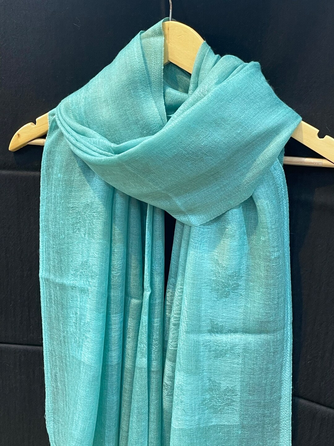 Plain Pashmina Kashmiri Shawl and Wrap, Cashmere Pashmina Shawl ...