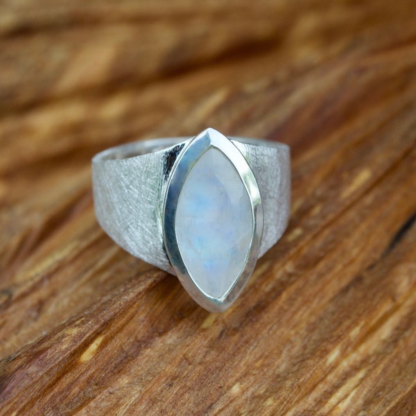 Statement Ring - Etsy