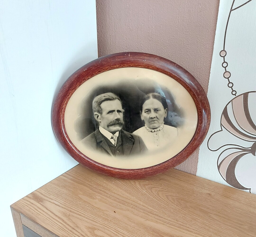 Vintage Scandinavian Wooden Oval Photo Frame , Sweden - Etsy