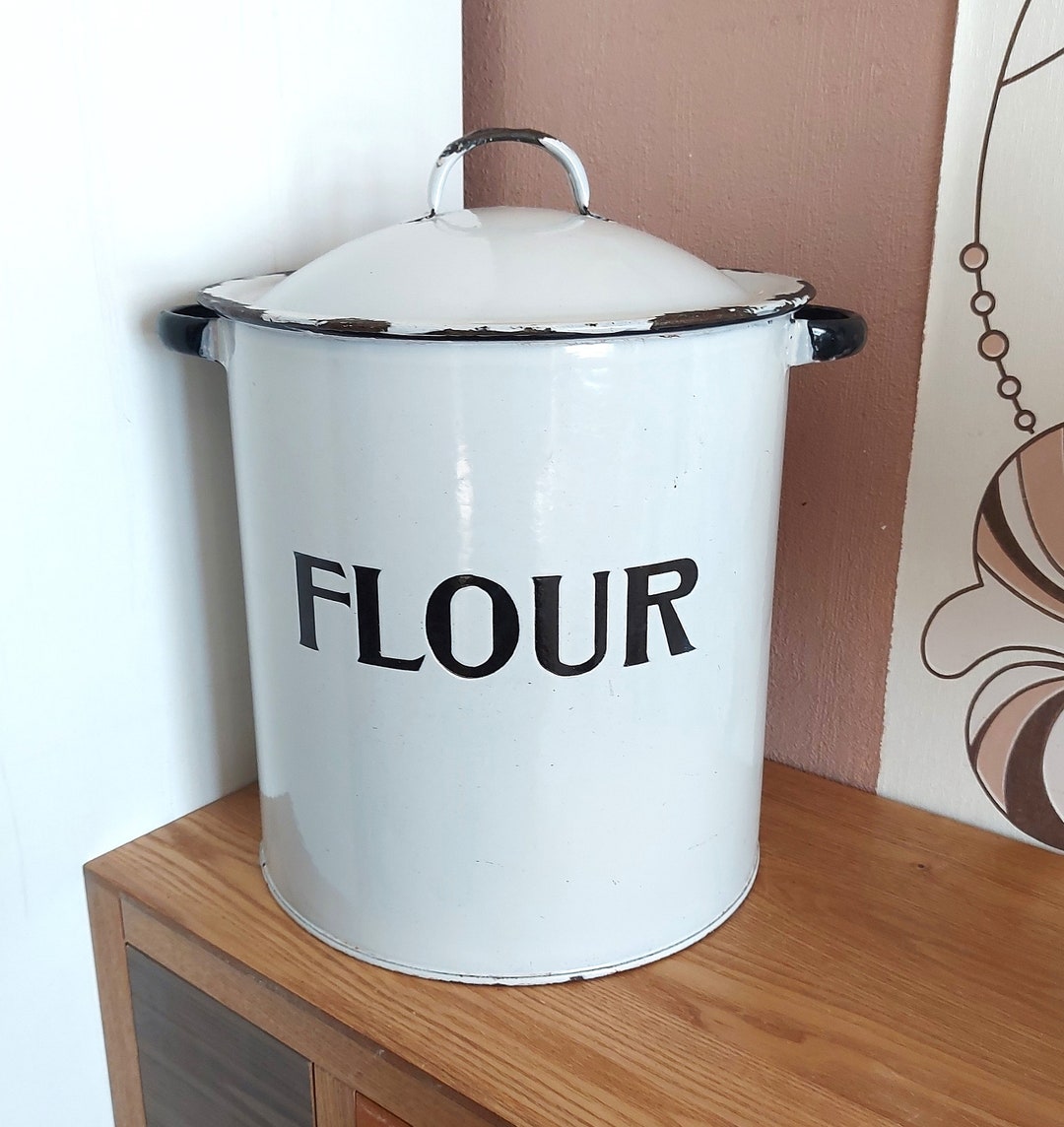 Vintage Large PRINCE of WARES Enamel FLOUR Box, England, 1920s - Etsy