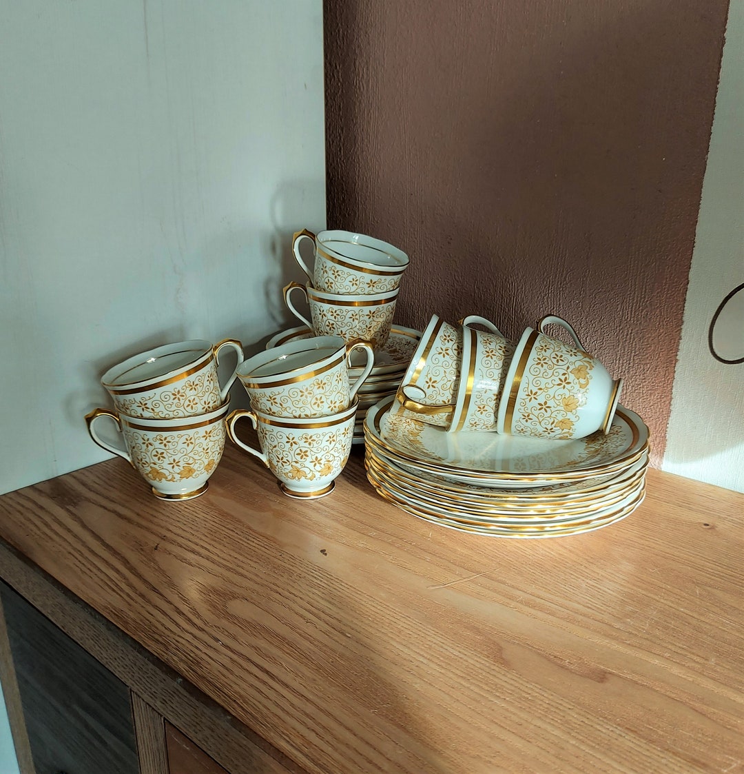 Vintage NEW CHELSEA STAFFS Porcelain Coffee/tea Set 26, England, 1940s ...