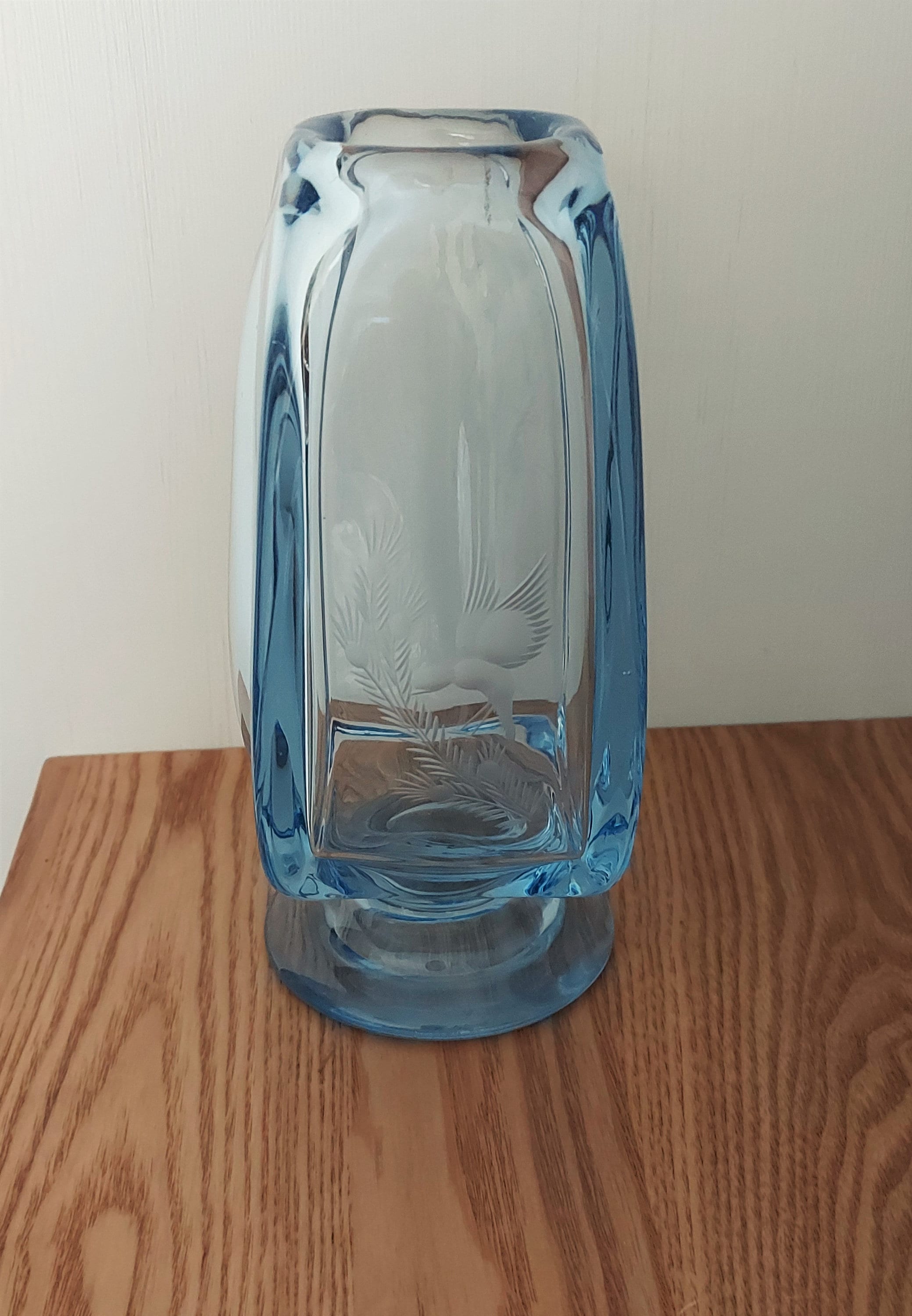 KOSTA BODA Blue Crystal Vase With Bird,1950s - Etsy
