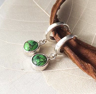 Hängeohrring Gaspeit aus Silber herrlicher Grünton in Silber | Etsy