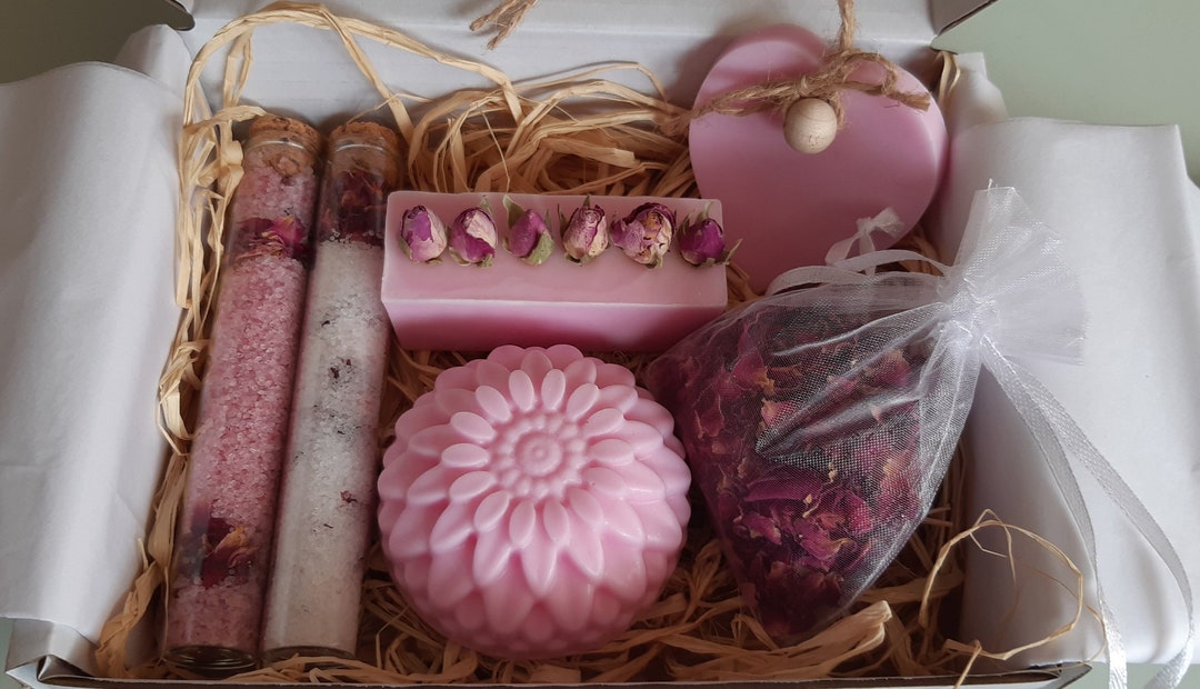 Rose Bath Set - Etsy
