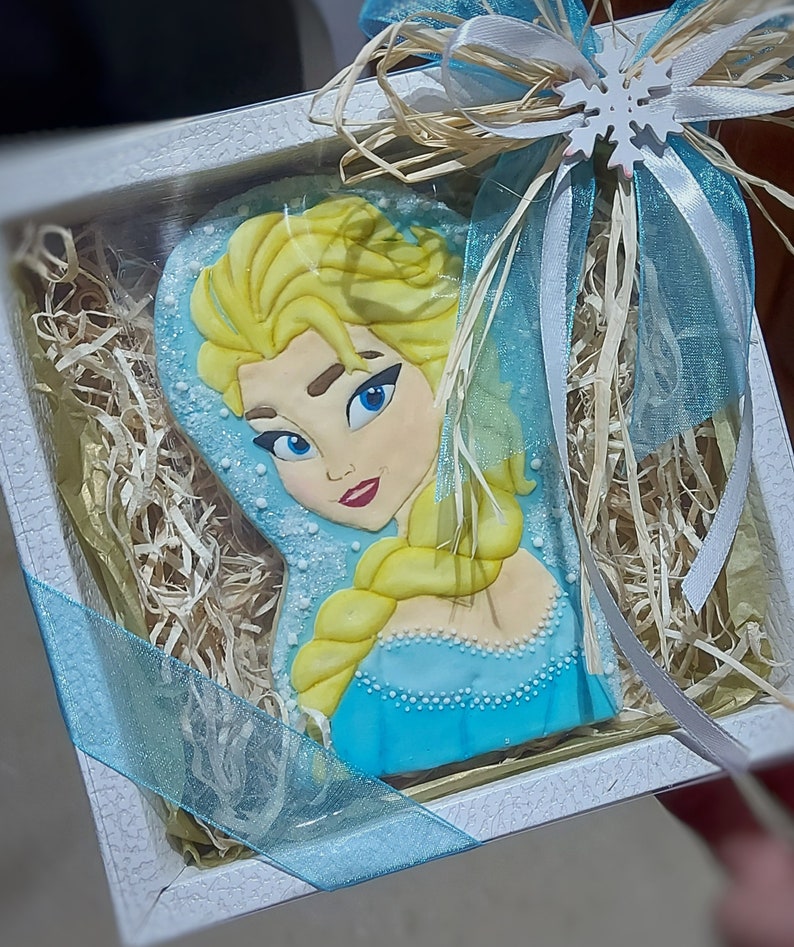 Elsa Cookie, Frozen - Etsy