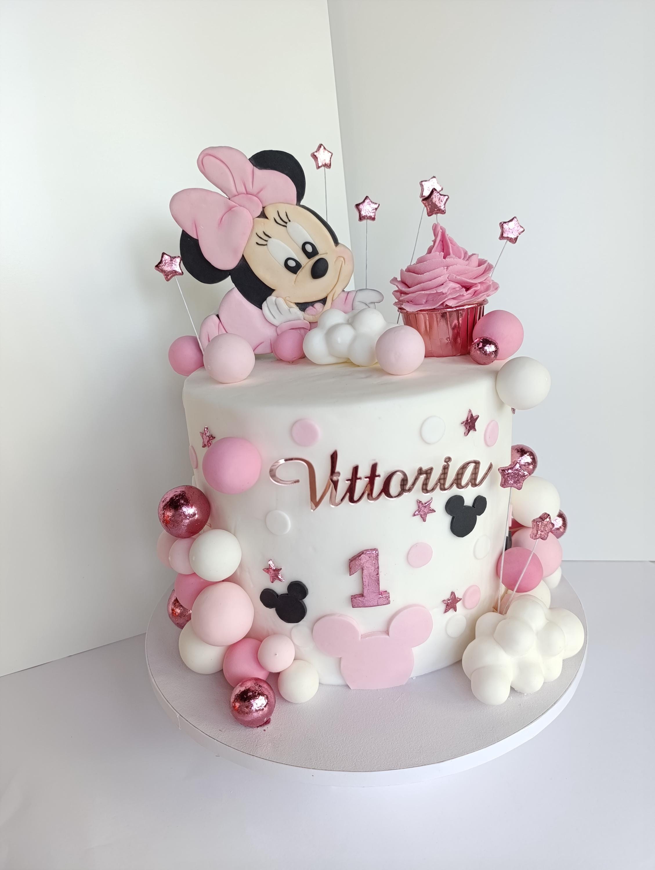 Baby Minnie Mouse Cake