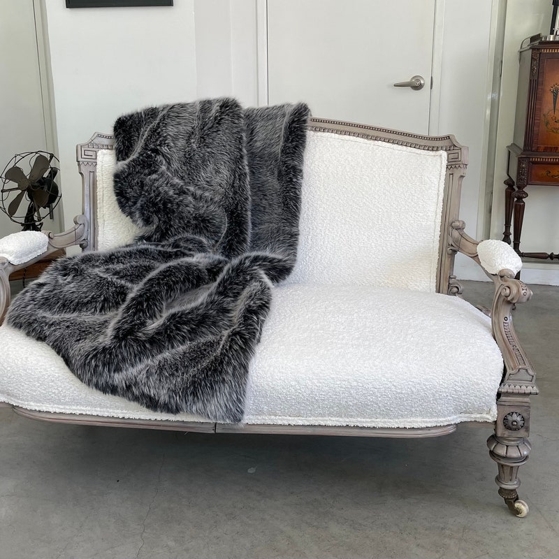 Victorian Sofa - Etsy