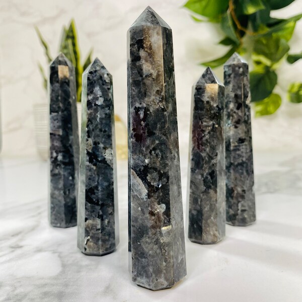 Large Crystals Towers - Etsy