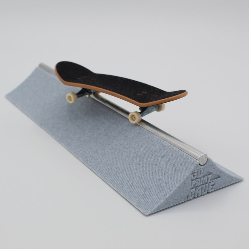 Skateboard Rail - Etsy