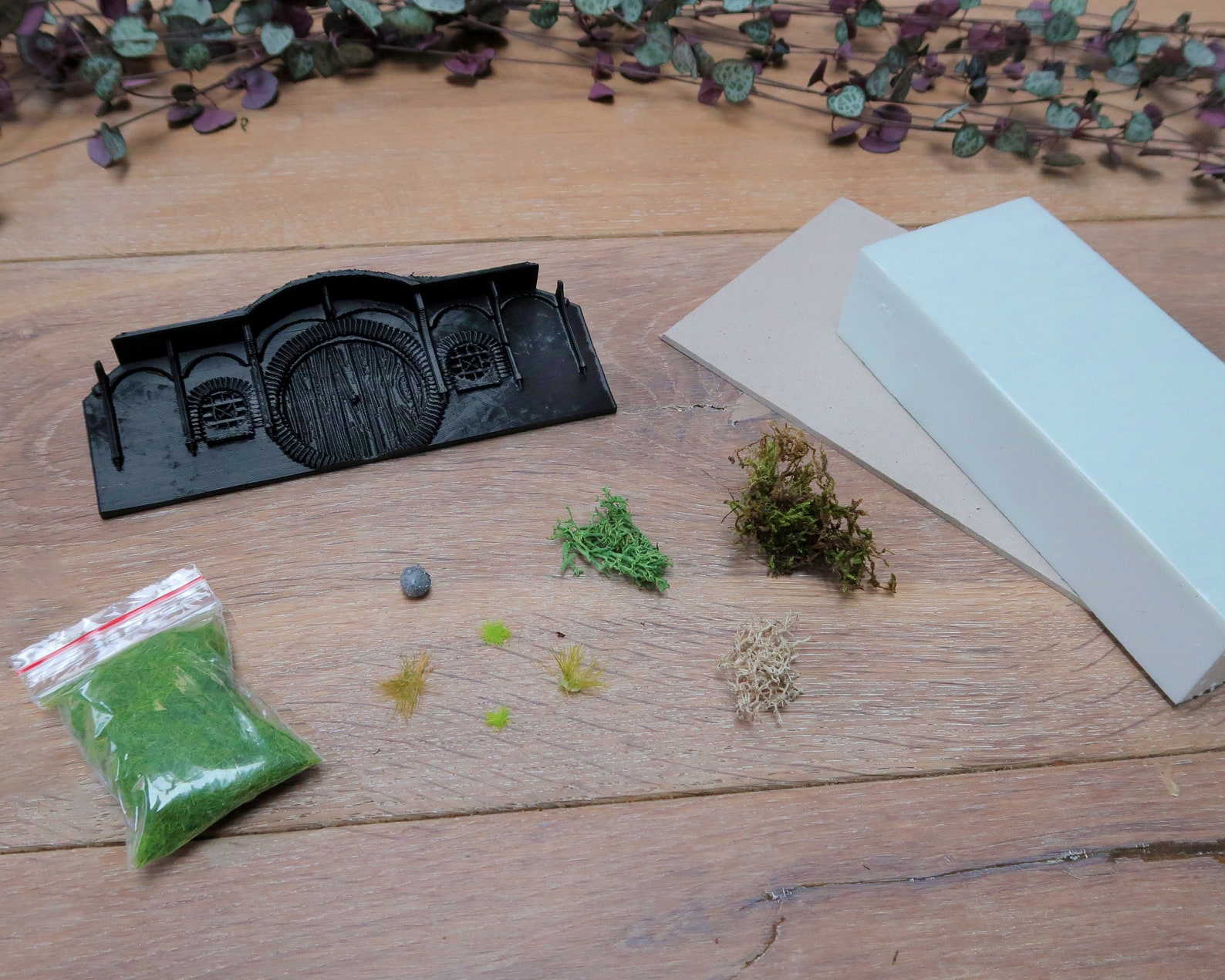 Hobbit Hole Diorama DIY Kit Hobbiton Gift Geek Creative - Etsy