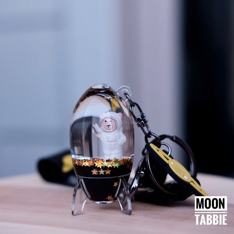 Astronaut Liquid Keychain Boba Keychain Quicksand Keychain - Etsy