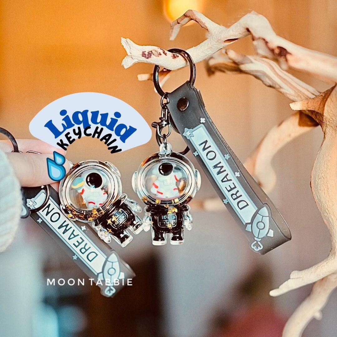 Astronaut Liquid Keychain, Boba Keychain, Quicksand Keychain, Kawaii ...