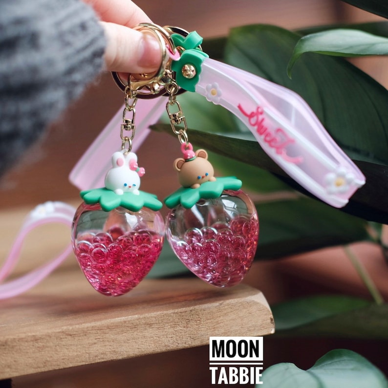 Strawberry Liquid Keychain Animal Keychain Quicksand - Etsy
