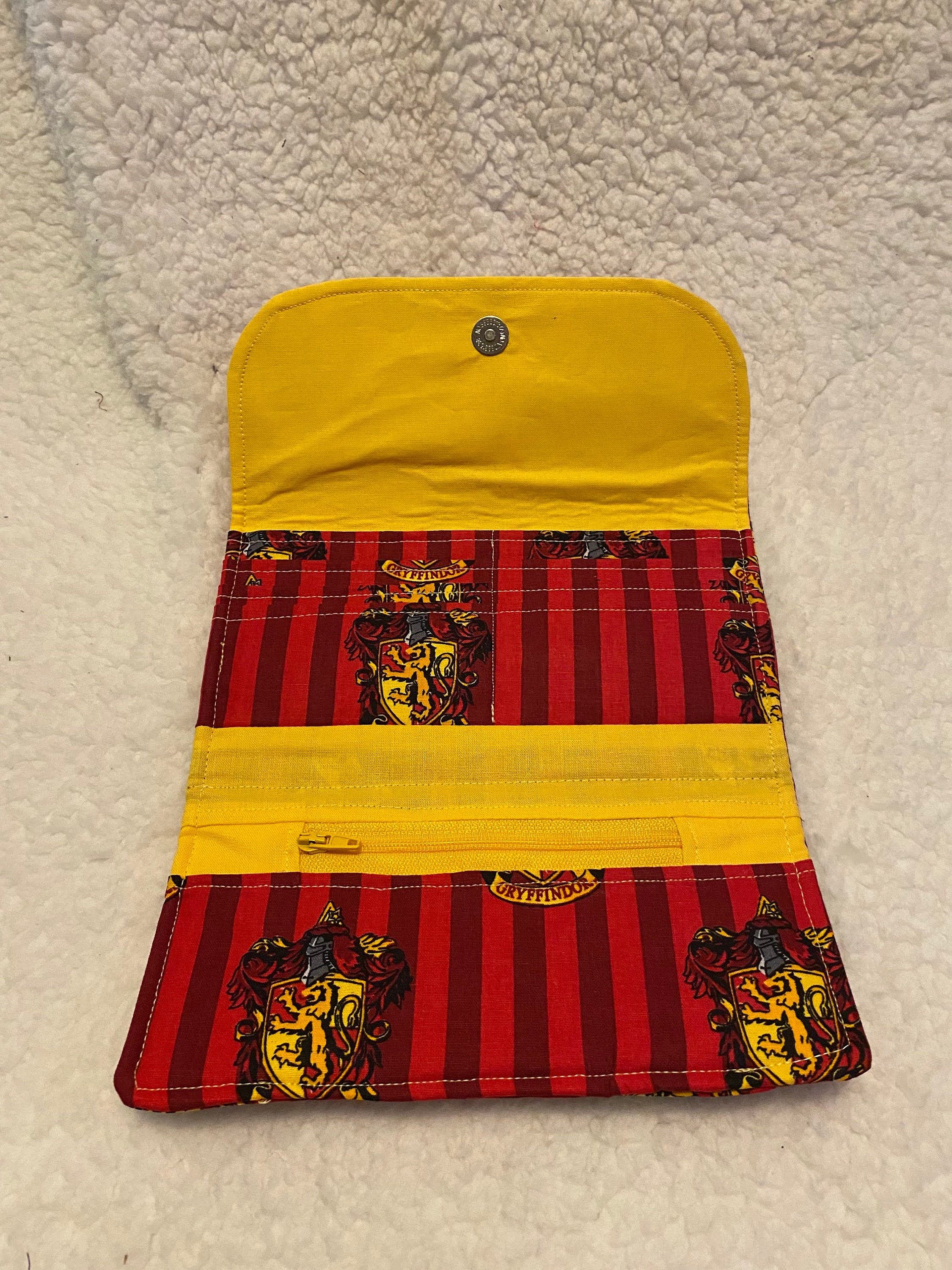 Wizard House Inspired Wallet - Etsy