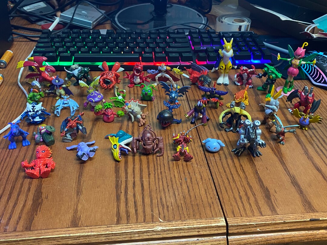 Digimon Digital Monsters 1999 2000 Mini Figures Bandai H-T Original ...