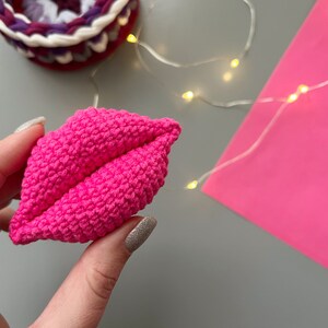 Crochet Lips Pattern PDF Crochet Kiss Valentine's Day Gift Amigurumi ...