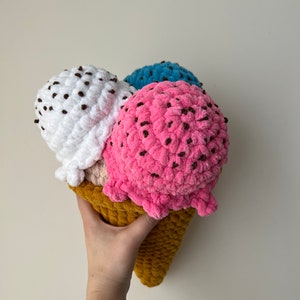 Giant Crochet Ice Cream Cone Pattern PDF | Amigurumi Food Pattern ...