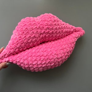 Crochet Giant Lips Pattern PDF Crochet Lips Pillow Pattern Crochet ...