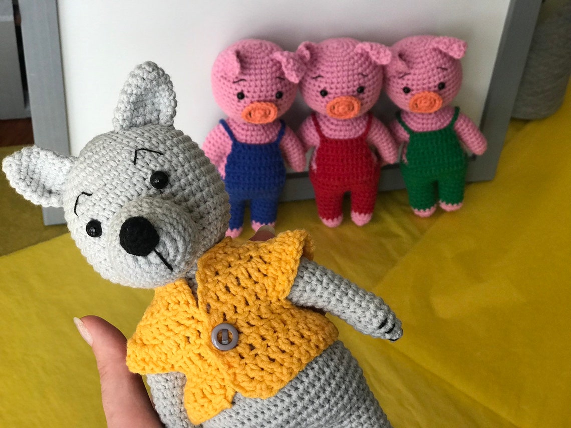 Wolf and Three Pigs Pattern PDF Crochet Wolf Plushie Pattern - Etsy
