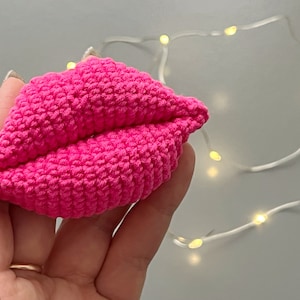 Crochet Lips Pattern PDF Crochet Kiss Valentine's Day Gift Amigurumi ...