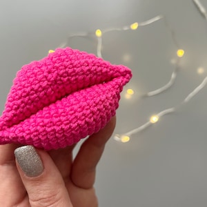 Crochet Lips Pattern PDF Crochet Kiss Valentine's Day Gift Amigurumi ...