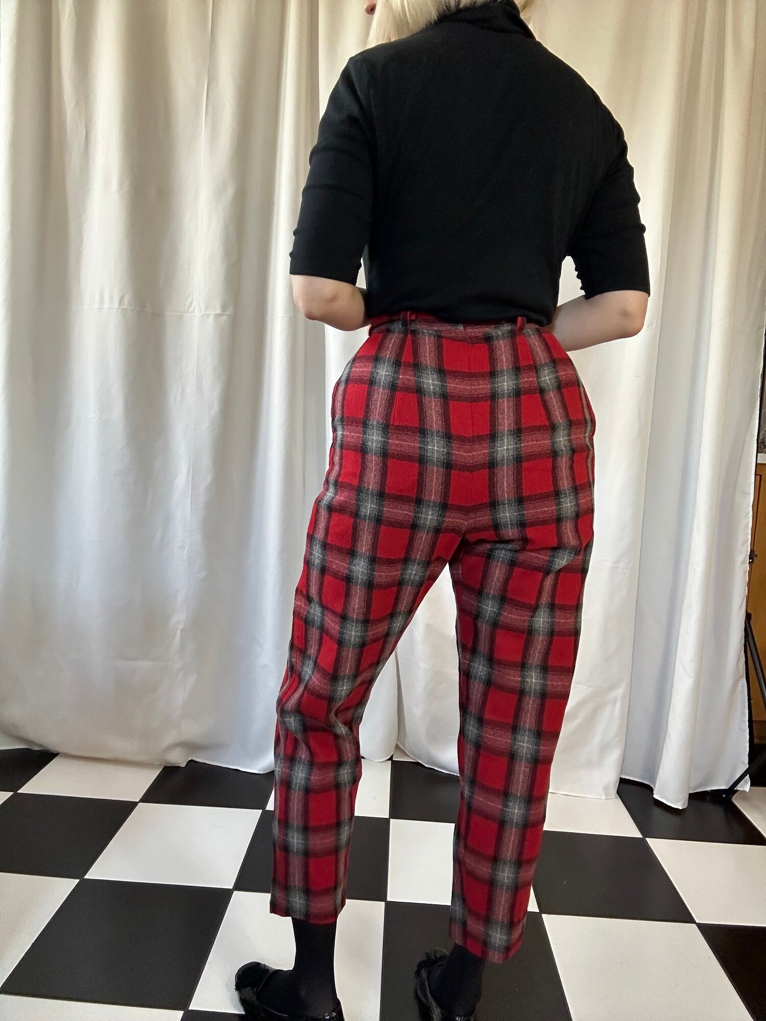 Vintage '50s Red Wool Tartan Plaid High Waisted Petal Pushers Ankle ...