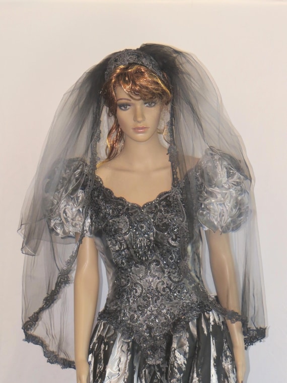 Vampire bride - zombie - Gem