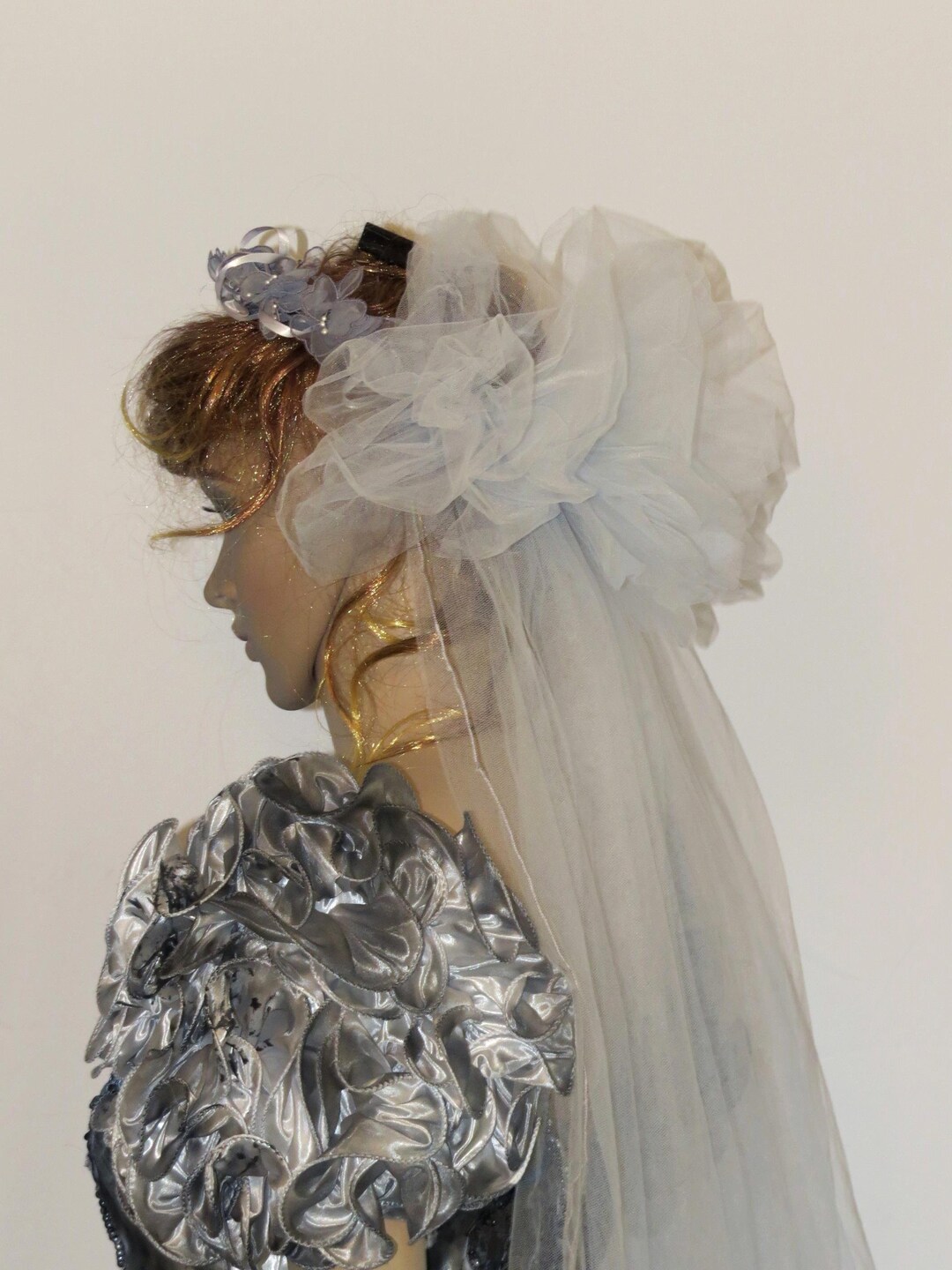 Very Pale Blue Corpse BRIDAL VEIL, Tim Burton Wedding Veil, Corpse ...